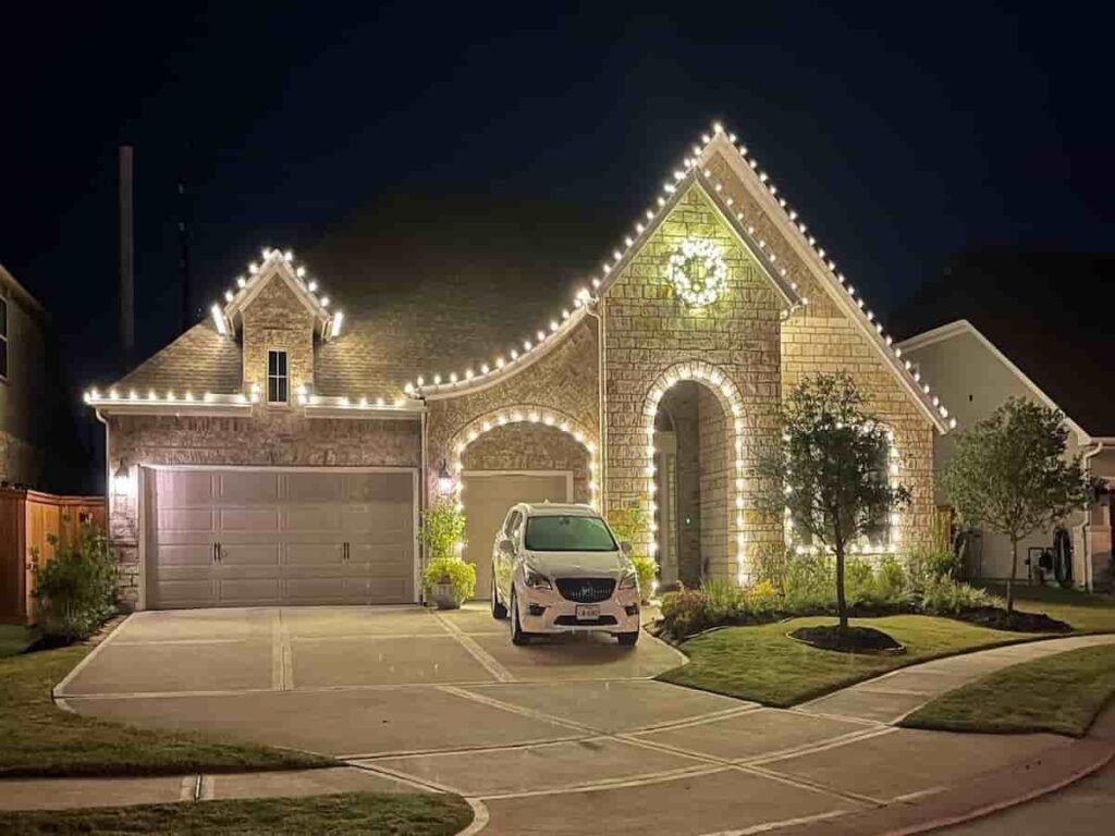 Christmas Lights Installation Services - Pride Landscaping
